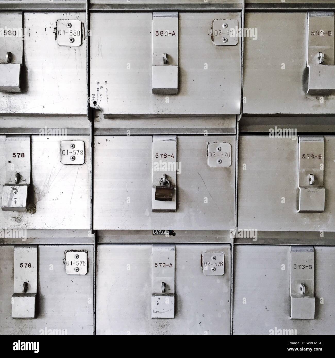 Side lockers hi-res stock photography and images - Alamy