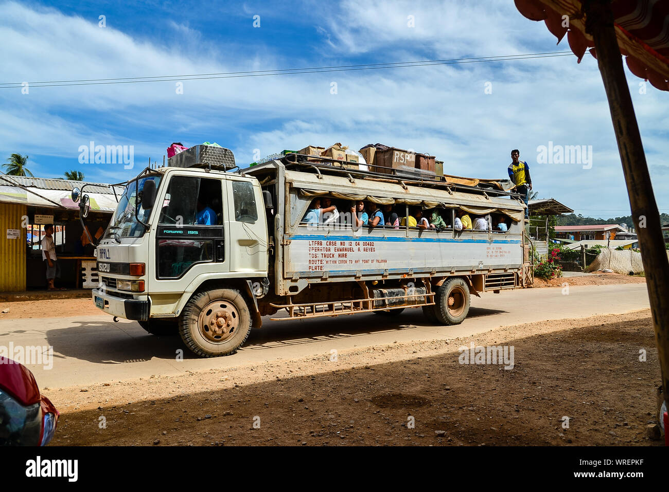 Coron, Palawan/PH - Dec. 22, 2012: Overloaded mini-bus, a typical sight ...