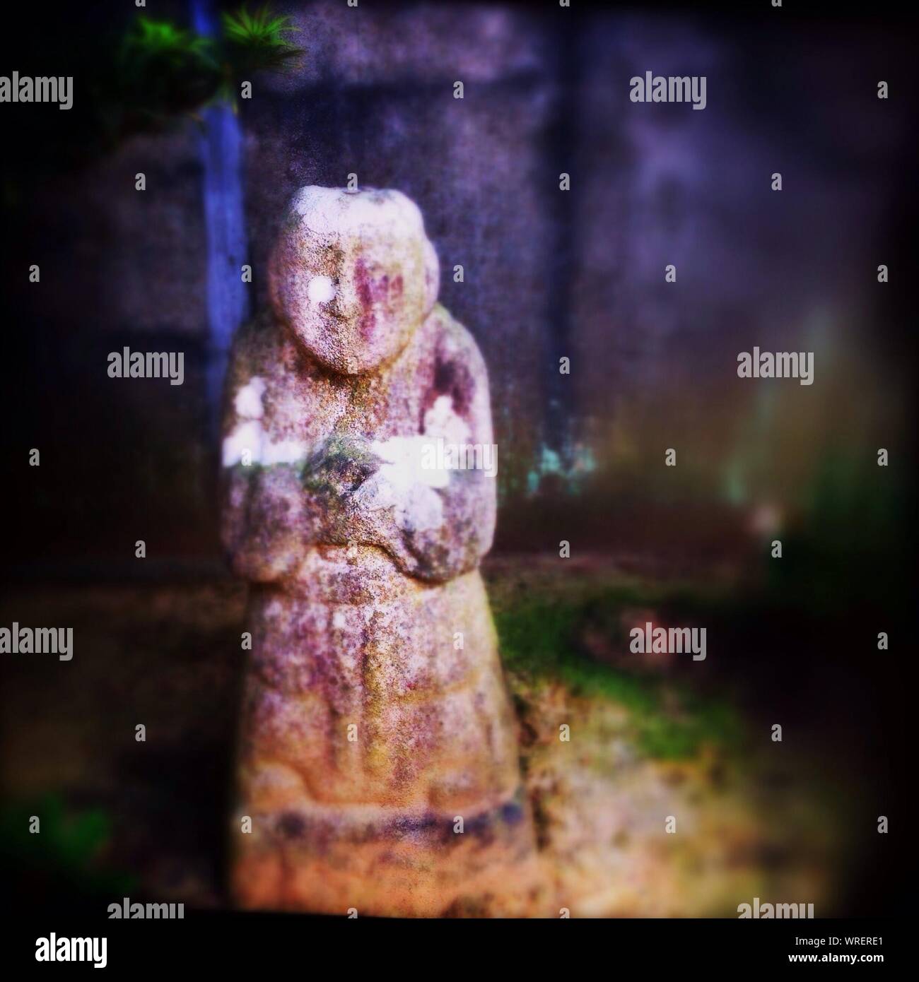 Old Abandoned Statue Stock Photo - Alamy