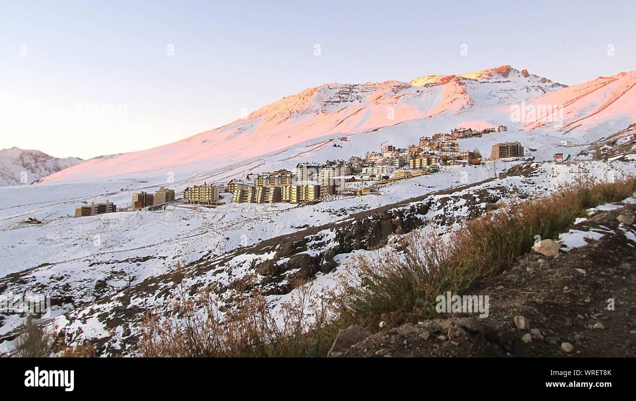 Covered structures hi-res stock photography and images - Alamy