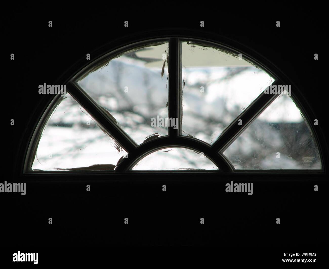 Glass arch hi-res stock photography and images - Alamy