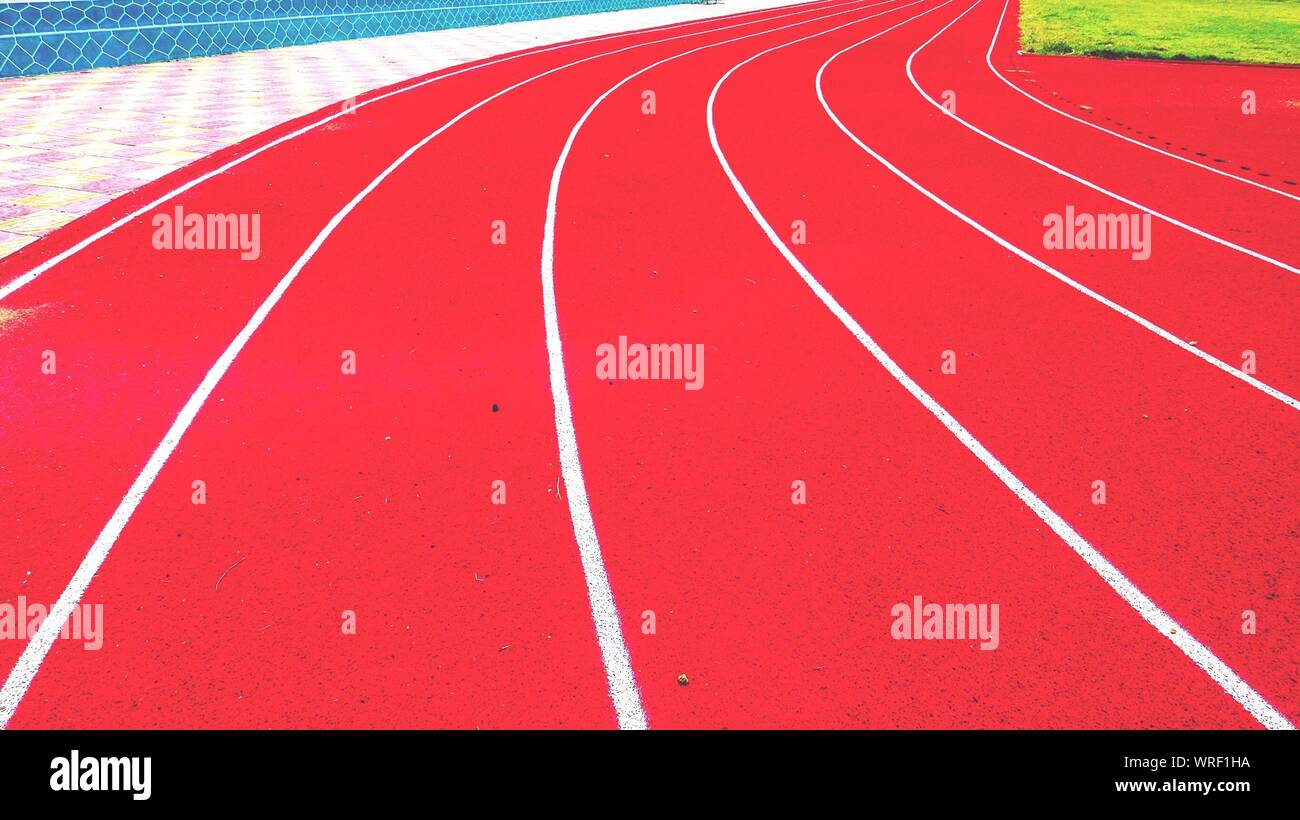 Empty Race Track Curve High Resolution Stock Photography and Images - Alamy