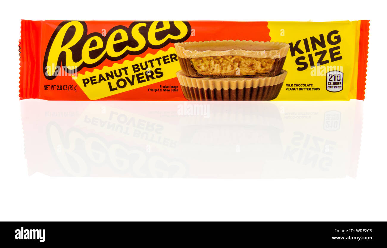 Reeses chocolate hi-res stock photography and images - Alamy