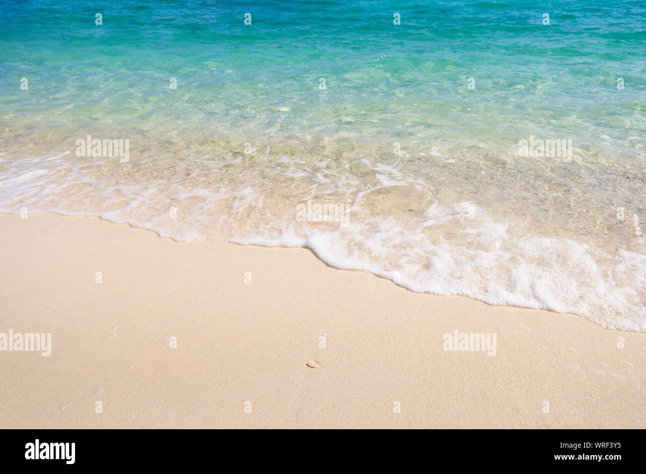 Caribbean clear beach sand texture hi-res stock photography and images ...