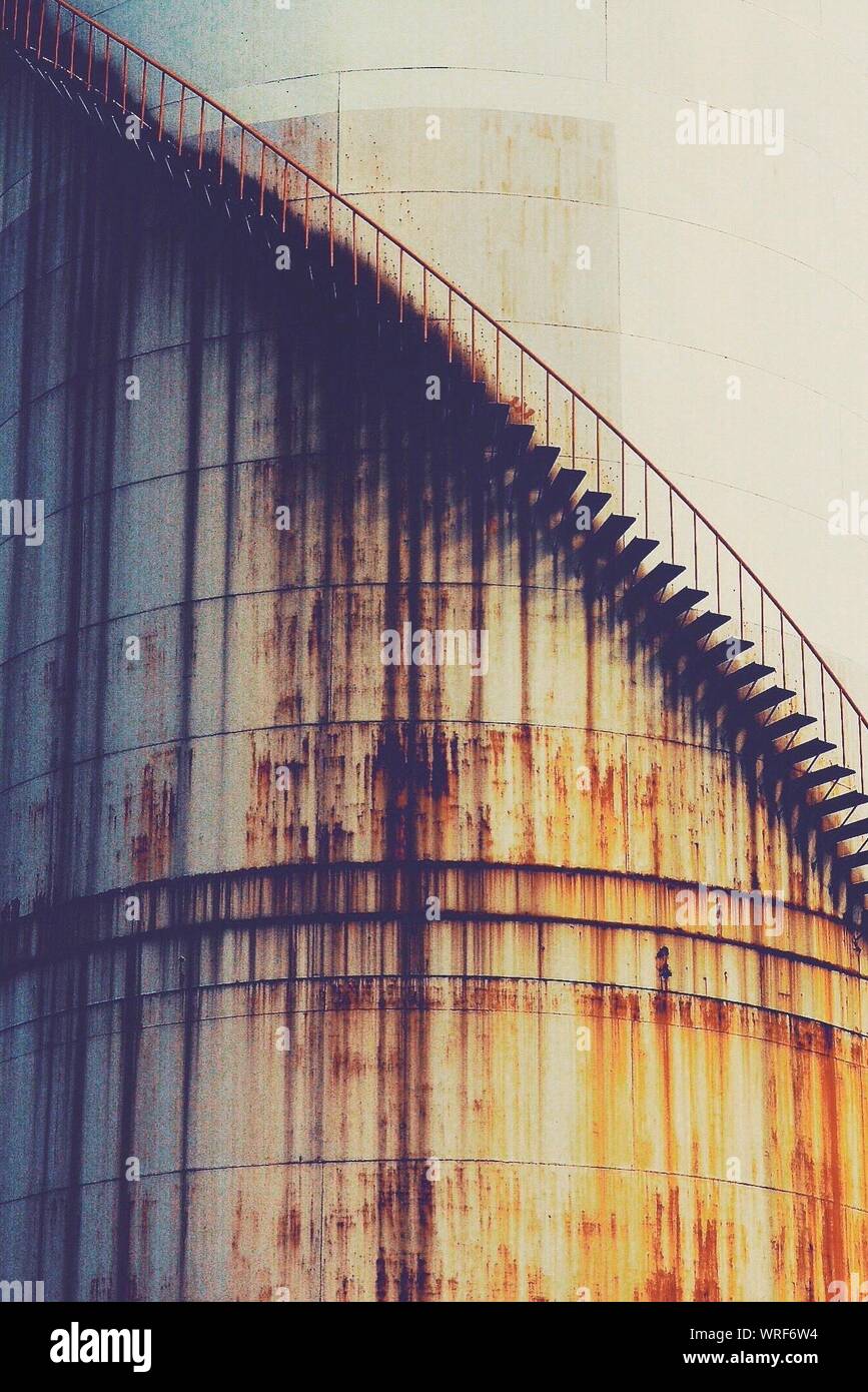 Industrial wall hi-res stock photography and images - Alamy