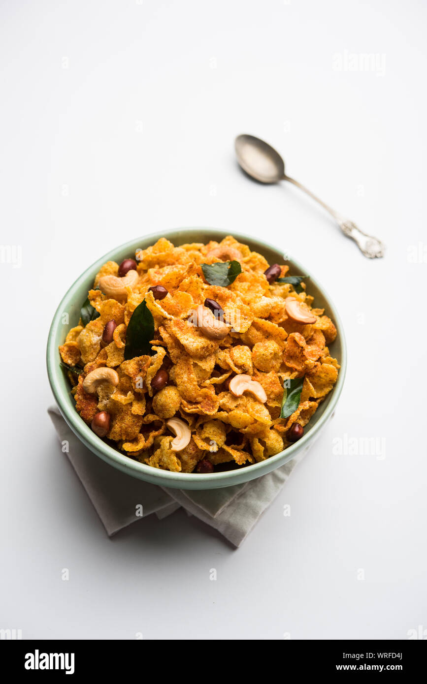 Cornflake Chivda or Corn Chiwda loaded with peanuts and Cashew. Served ...