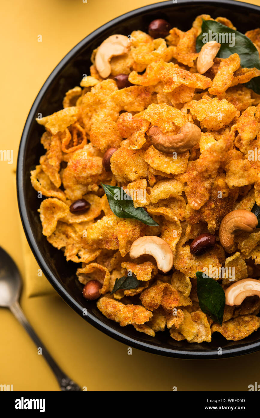 Cornflake Chivda or Corn Chiwda loaded with peanuts and Cashew. Served ...