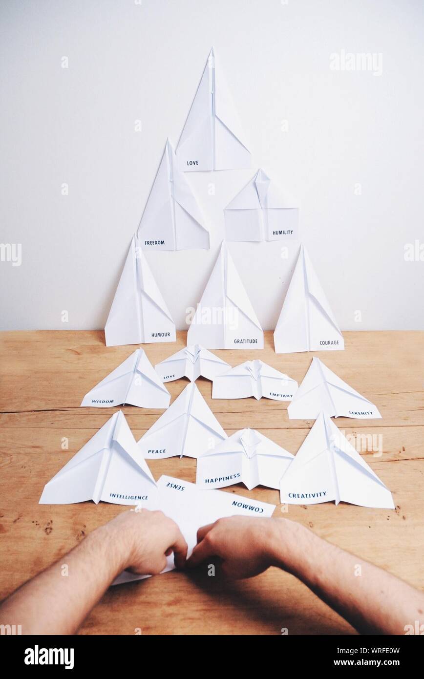 Hand paper making hi-res stock photography and images - Alamy