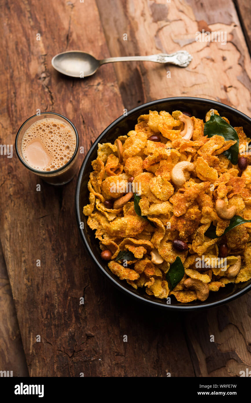 Cornflake Chivda or Corn Chiwda loaded with peanuts and Cashew. Served ...