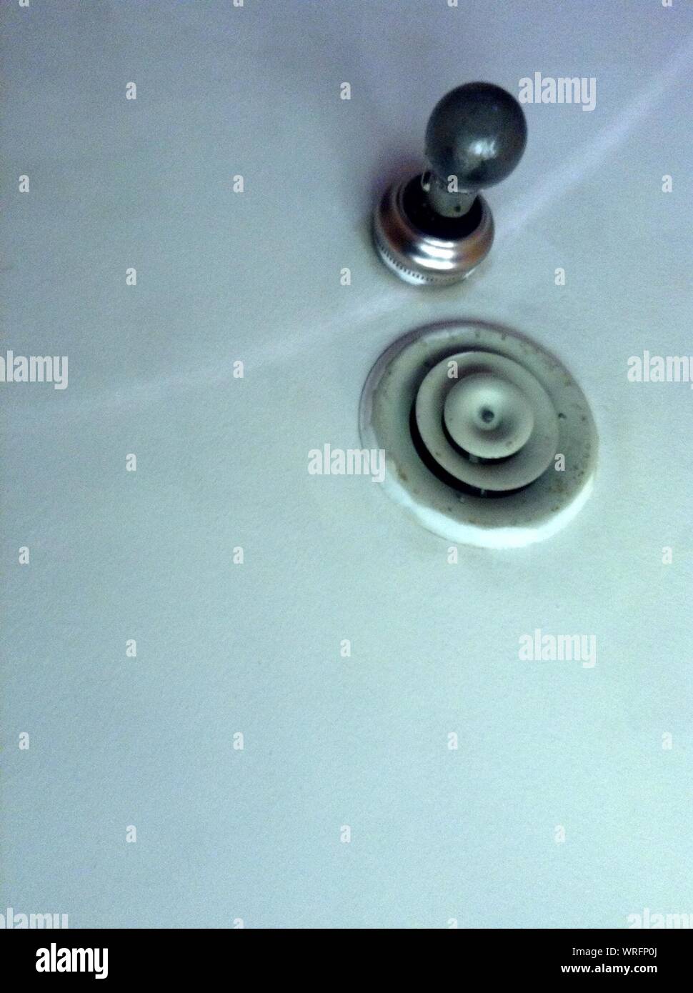 Smoke detector light hi-res stock photography and images - Alamy