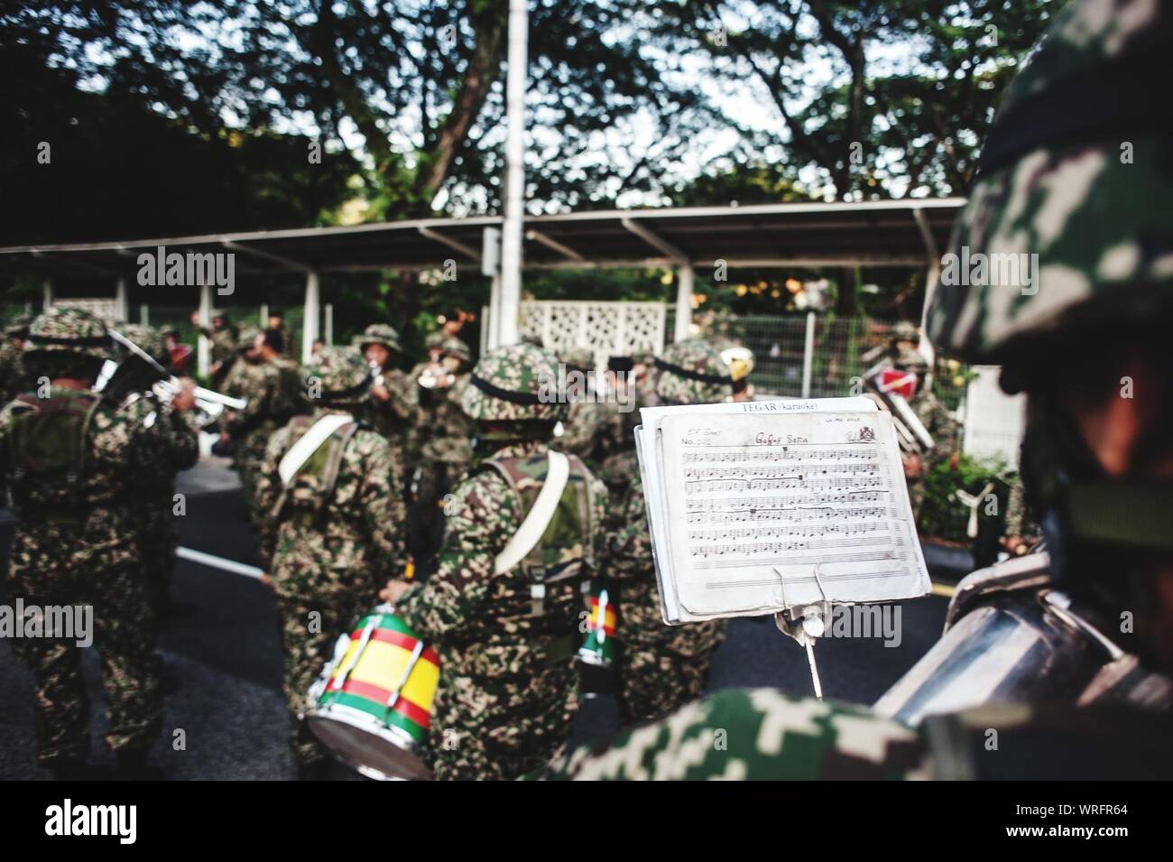 Army band marching hi-res stock photography and images - Alamy