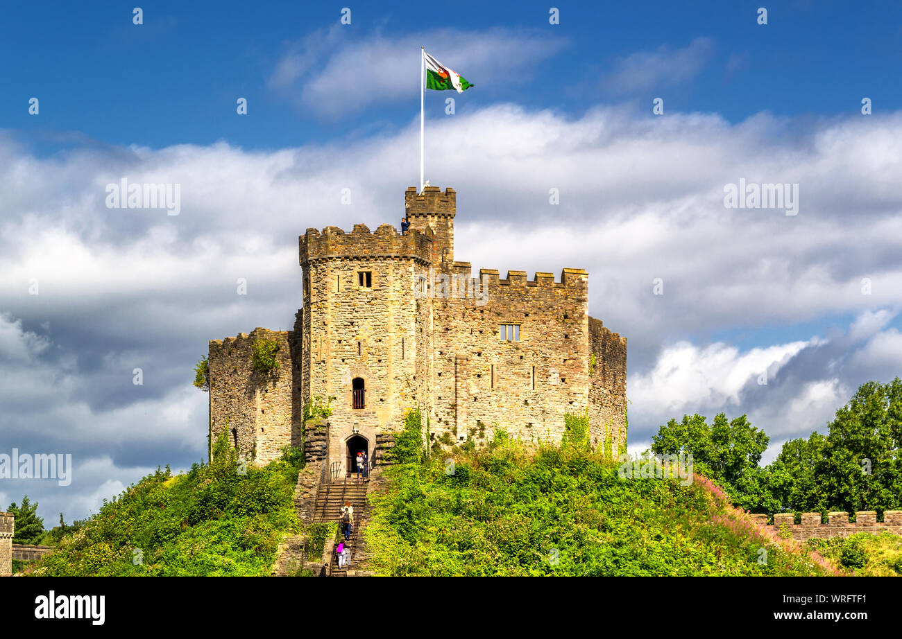 Medieval castle in Cardiff, Wales Stock Photo - Alamy