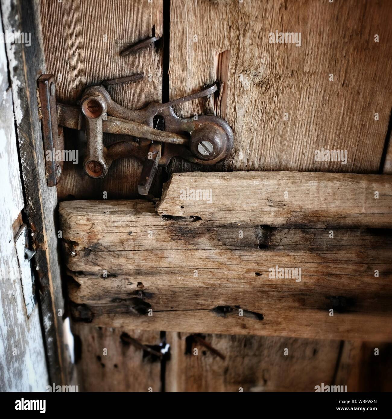 Ancient latch hi-res stock photography and images - Alamy