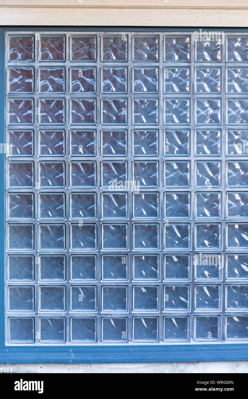 Glass Cube Brick Wall Structure Building Exterior Stock Photo - Alamy