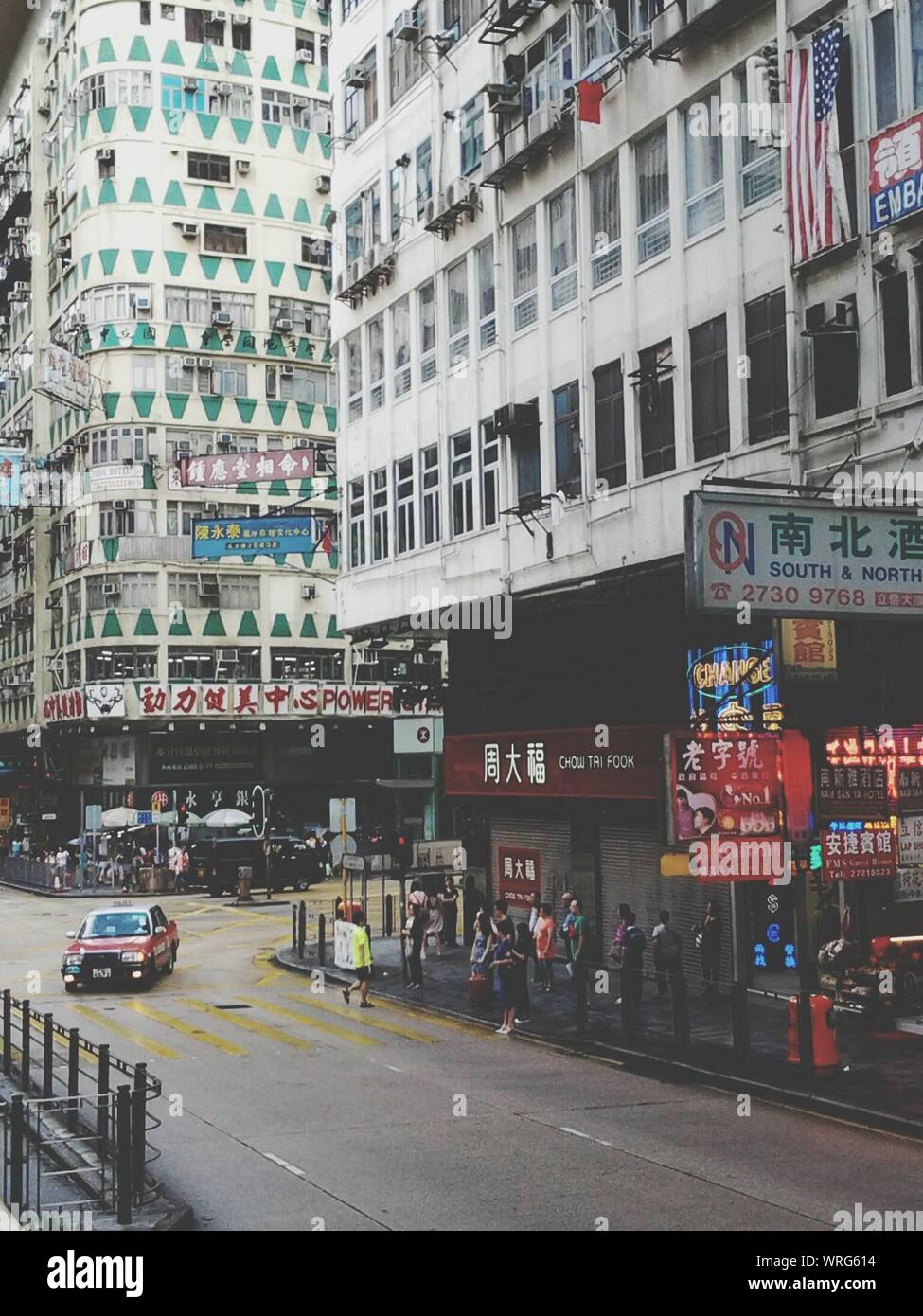 Car city street buildings architecture hi-res stock photography and ...