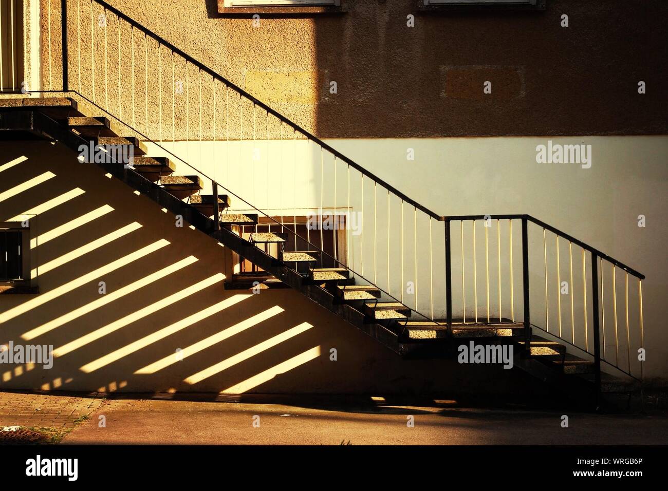 Staircase outside hi-res stock photography and images - Alamy