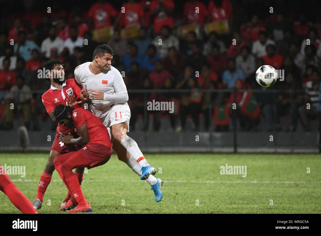 Male, Maldives. 10th Sep, 2019. Ai Kesen (1st R) of China competes ...