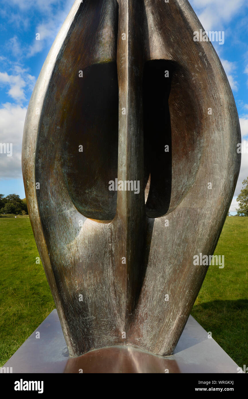 Henry Moore's sculpture 'Large Totem Head' on display at the Yorkshire ...