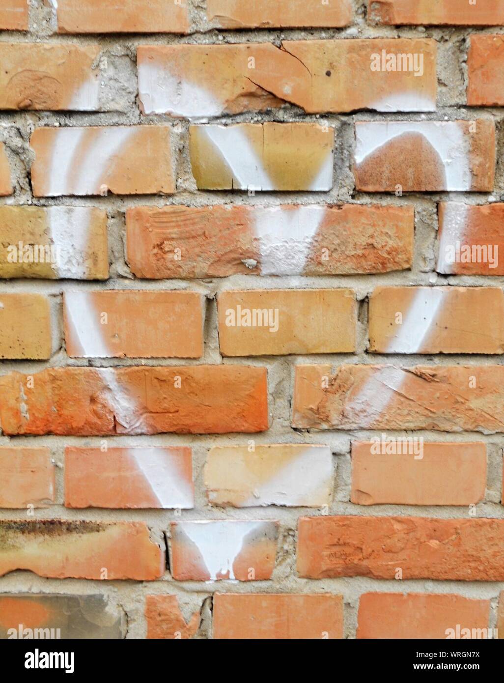 Spray brick hi-res stock photography and images - Alamy