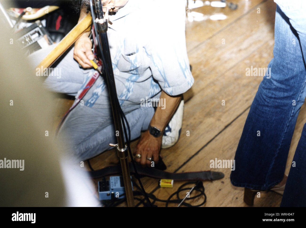 Testing stand hi-res stock photography and images - Alamy