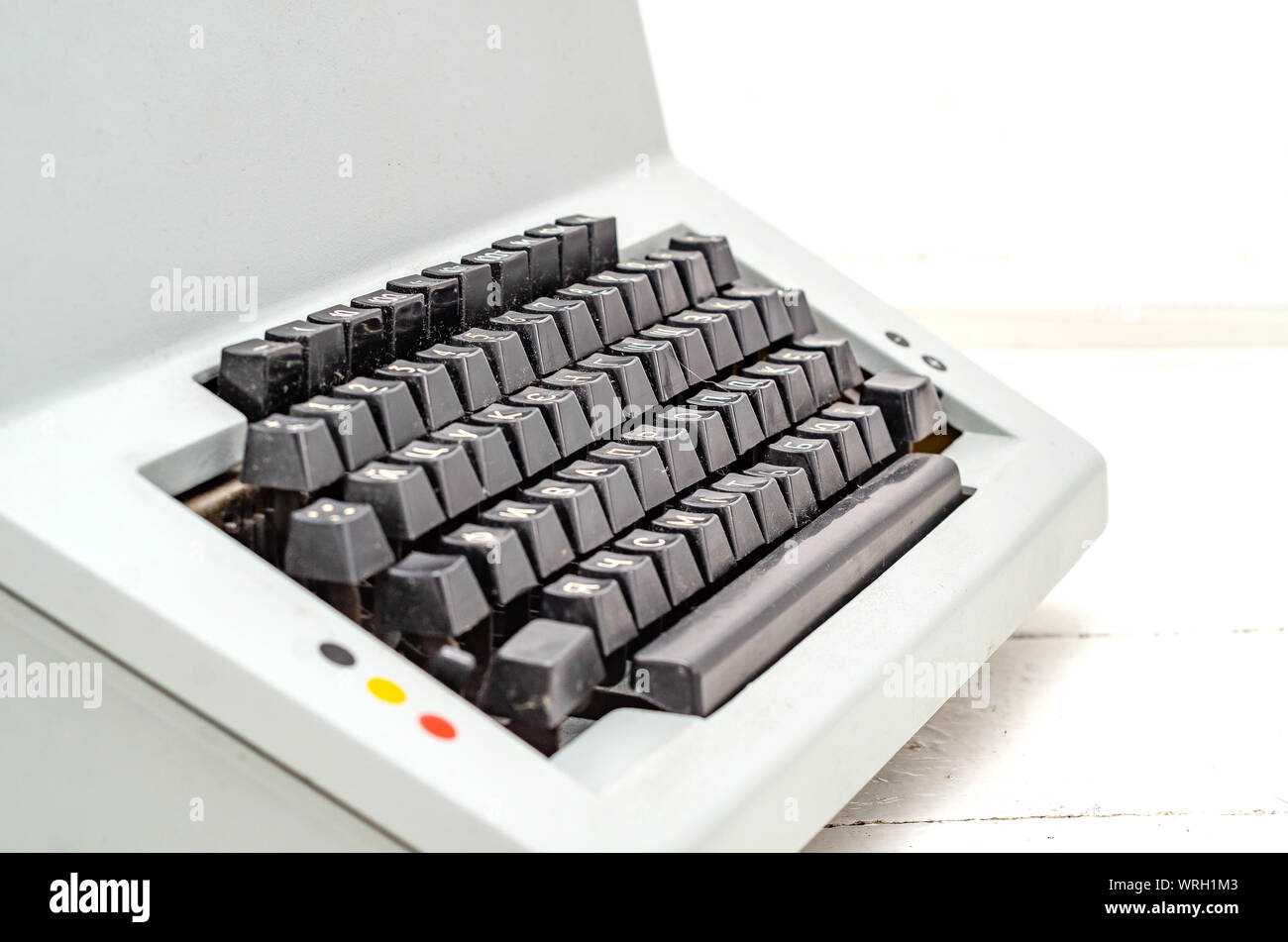 Keyboard of an old mechanical typewriter, close-up Stock Photo - Alamy