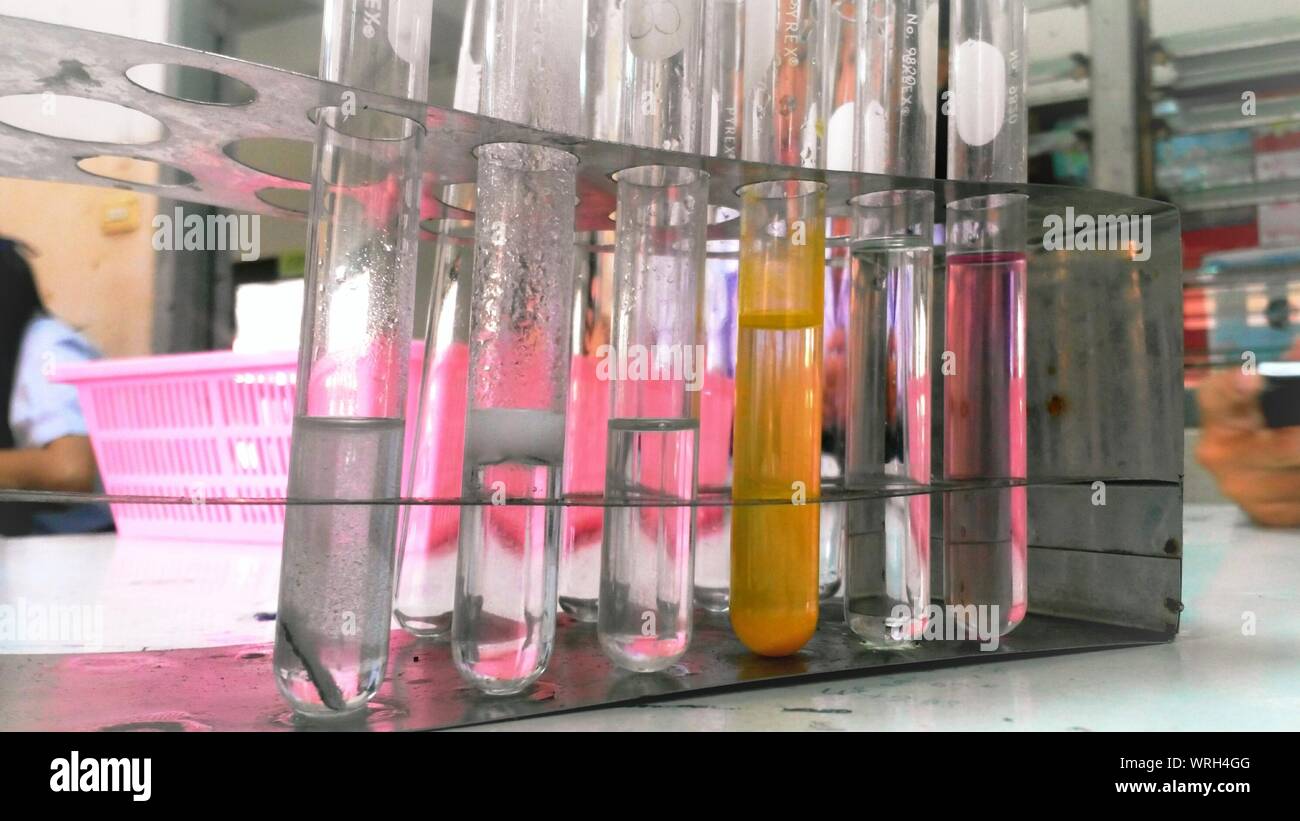 Sample counter hi-res stock photography and images - Alamy