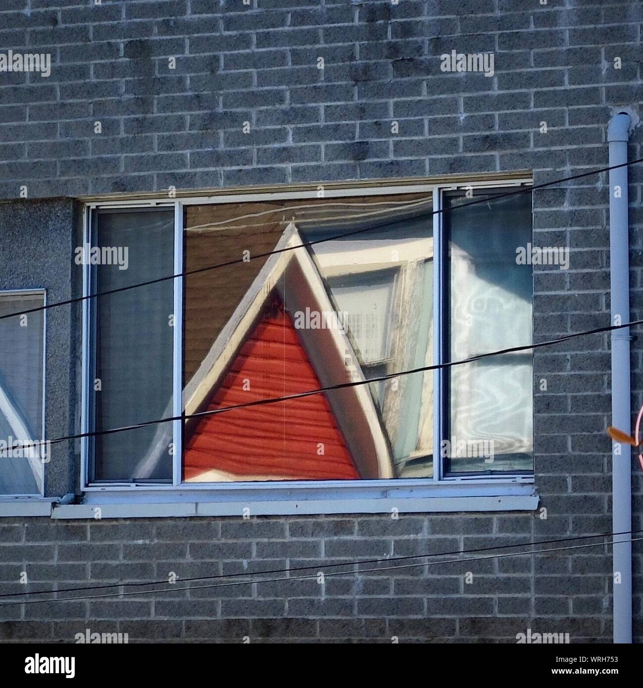 Window exterior glass reflection hi-res stock photography and images ...