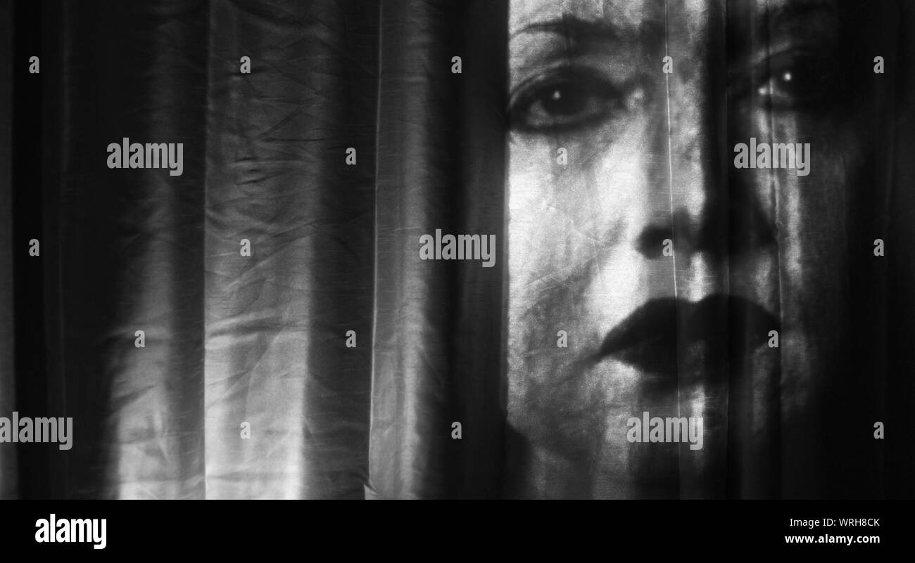 Projection indoors hi-res stock photography and images - Alamy