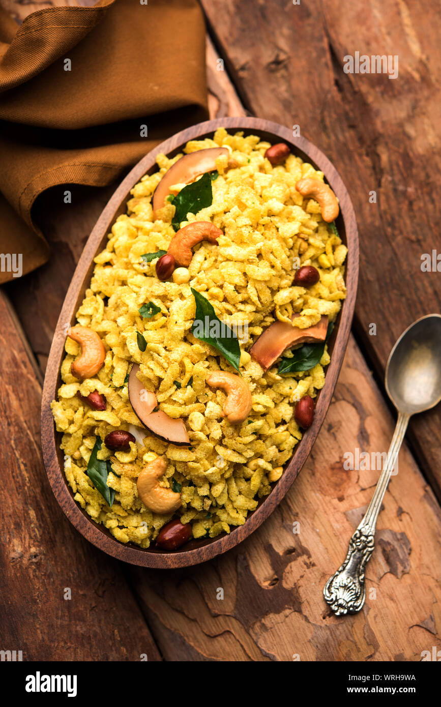 Jada Poha Namkeen Chivda / Thick Pohe Chiwda is a jar snack with a mix ...