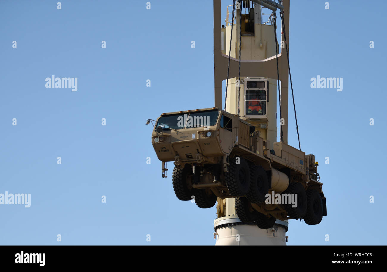 633rd abw hi-res stock photography and images - Alamy