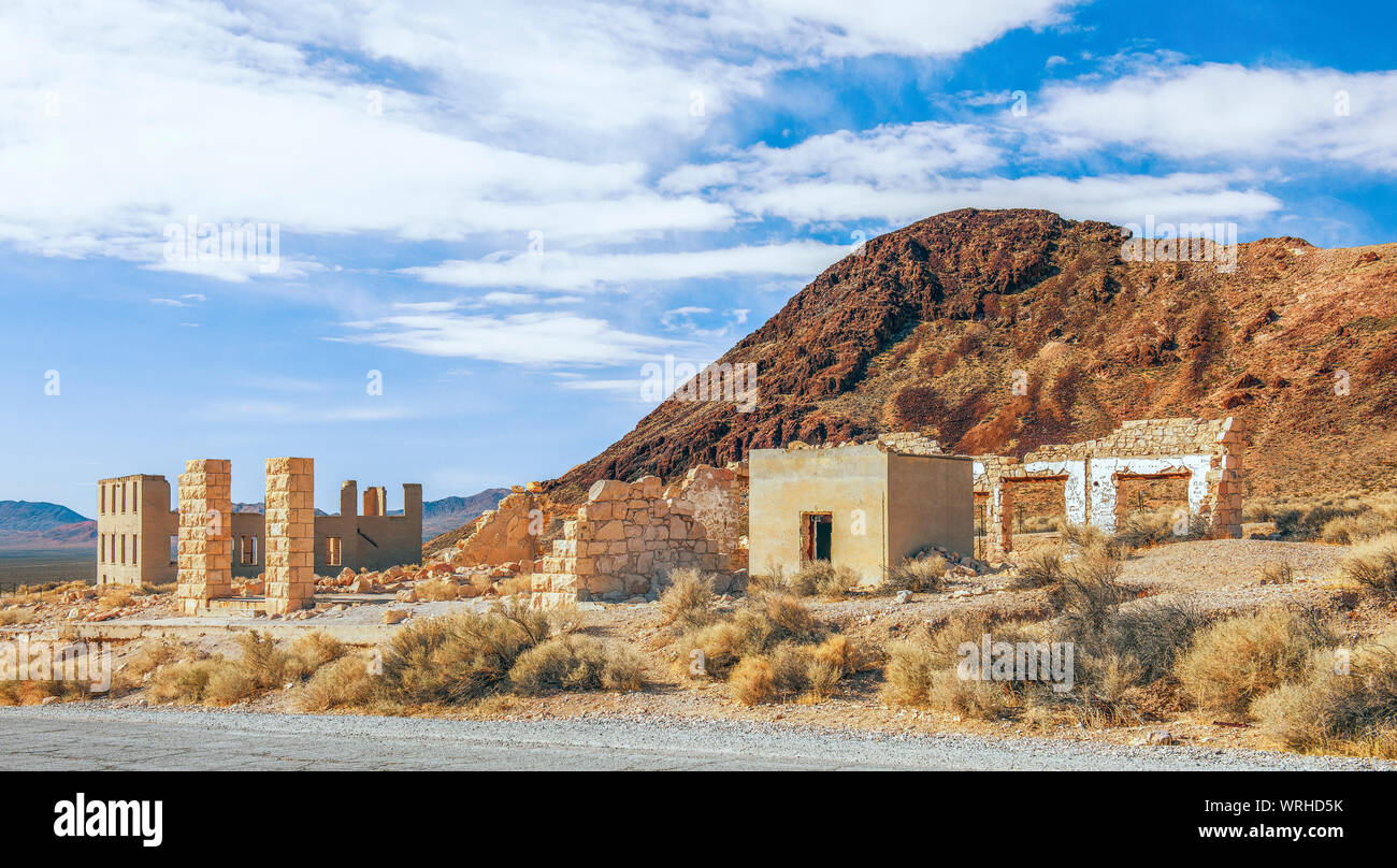 Ruins of the Overbury Building and Bishop Jewelry Store in Rhyolite ...