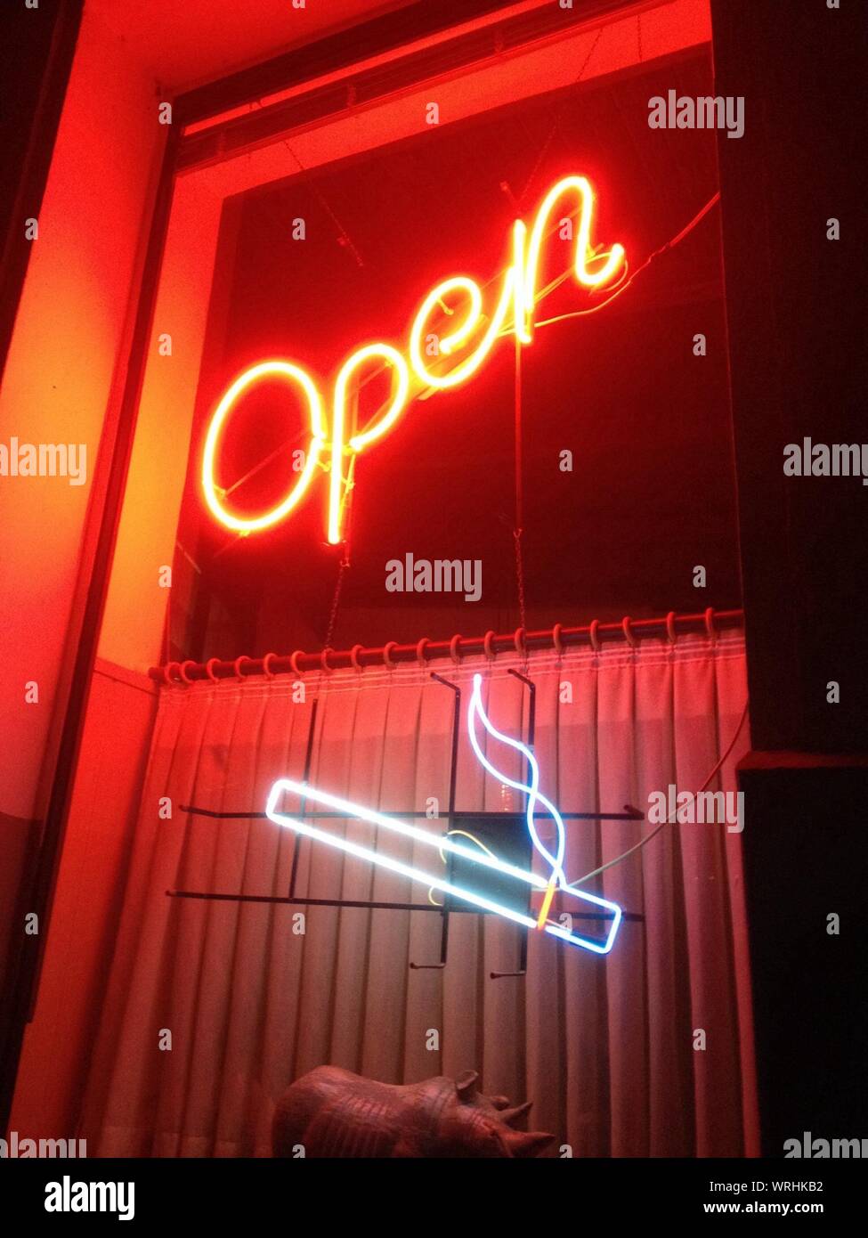 Single Neon Sign High Resolution Stock Photography and Images - Alamy