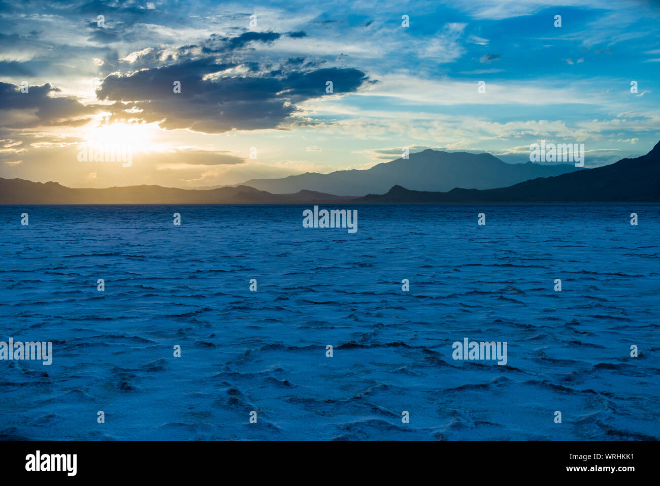 Desert flats sunset hi-res stock photography and images - Alamy