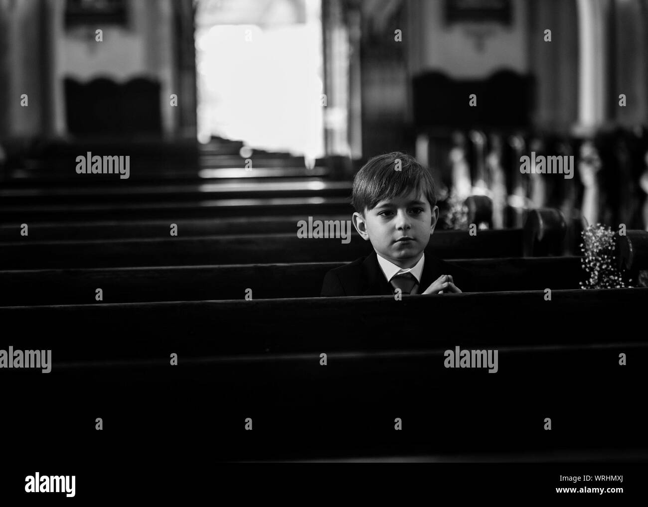 Praying hands child hi-res stock photography and images - Alamy