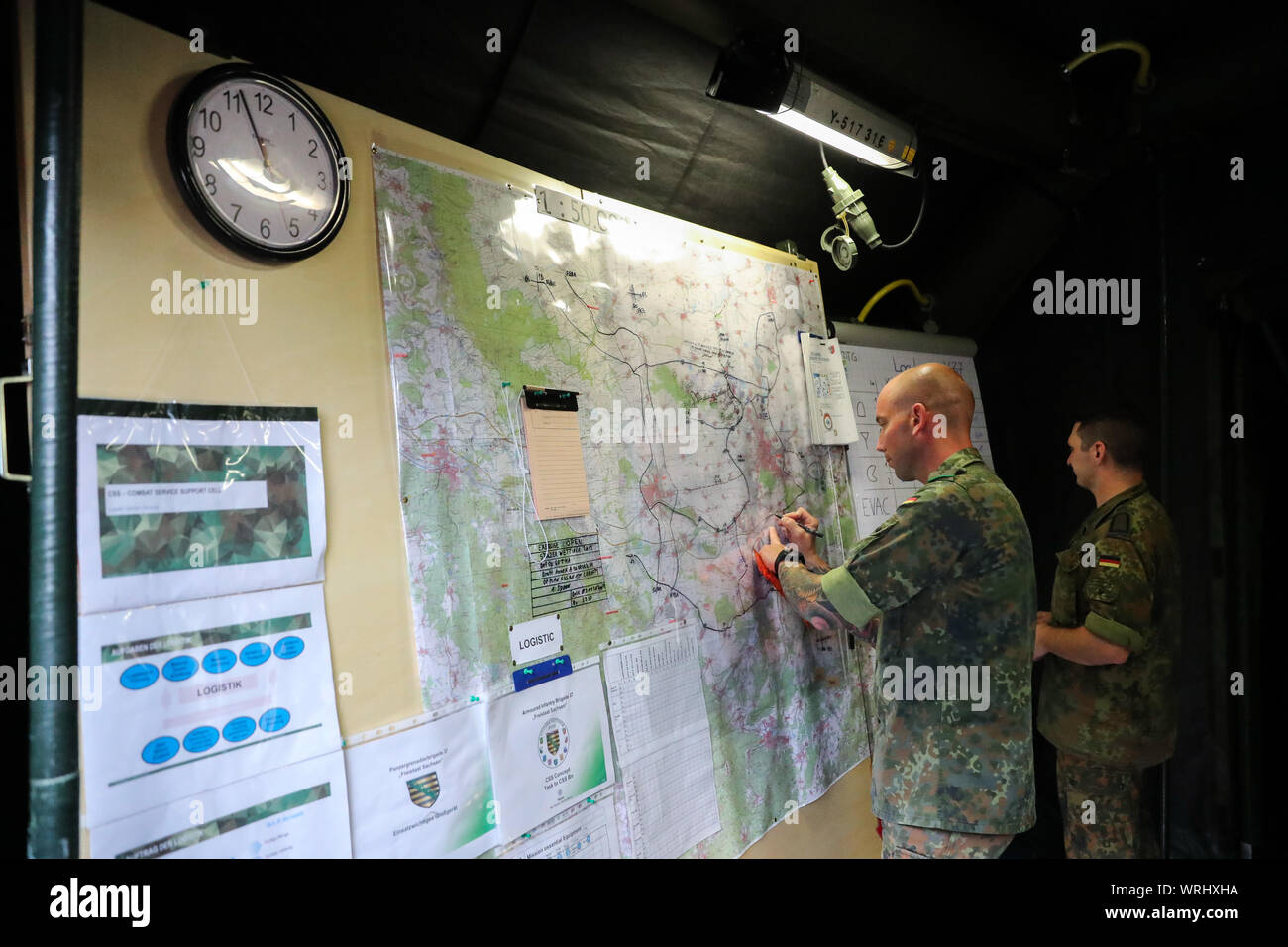 Frankenberg, Germany. 27th Aug, 2019. Soldiers work in a brigade ...