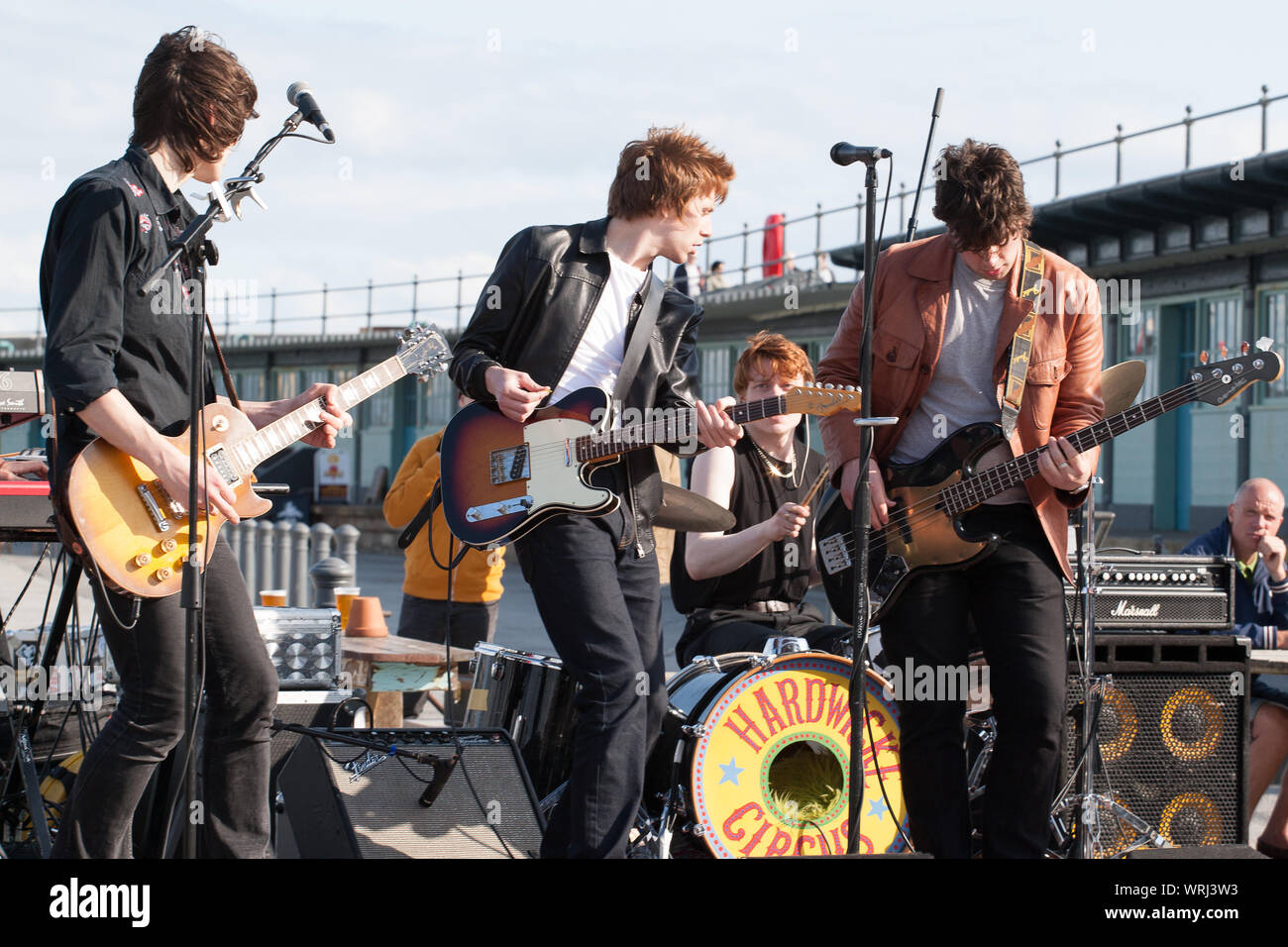 Rock band Folkestone Pier Stock Photo - Alamy