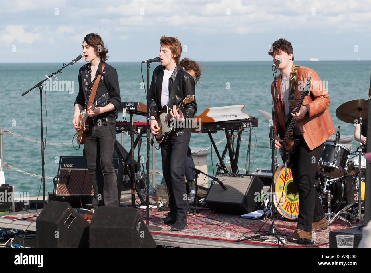 Rock band Folkestone Pier Stock Photo - Alamy