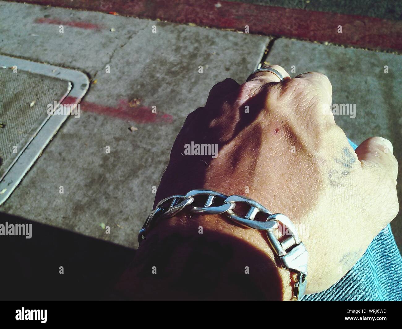 Hand on leg hi-res stock photography and images - Alamy