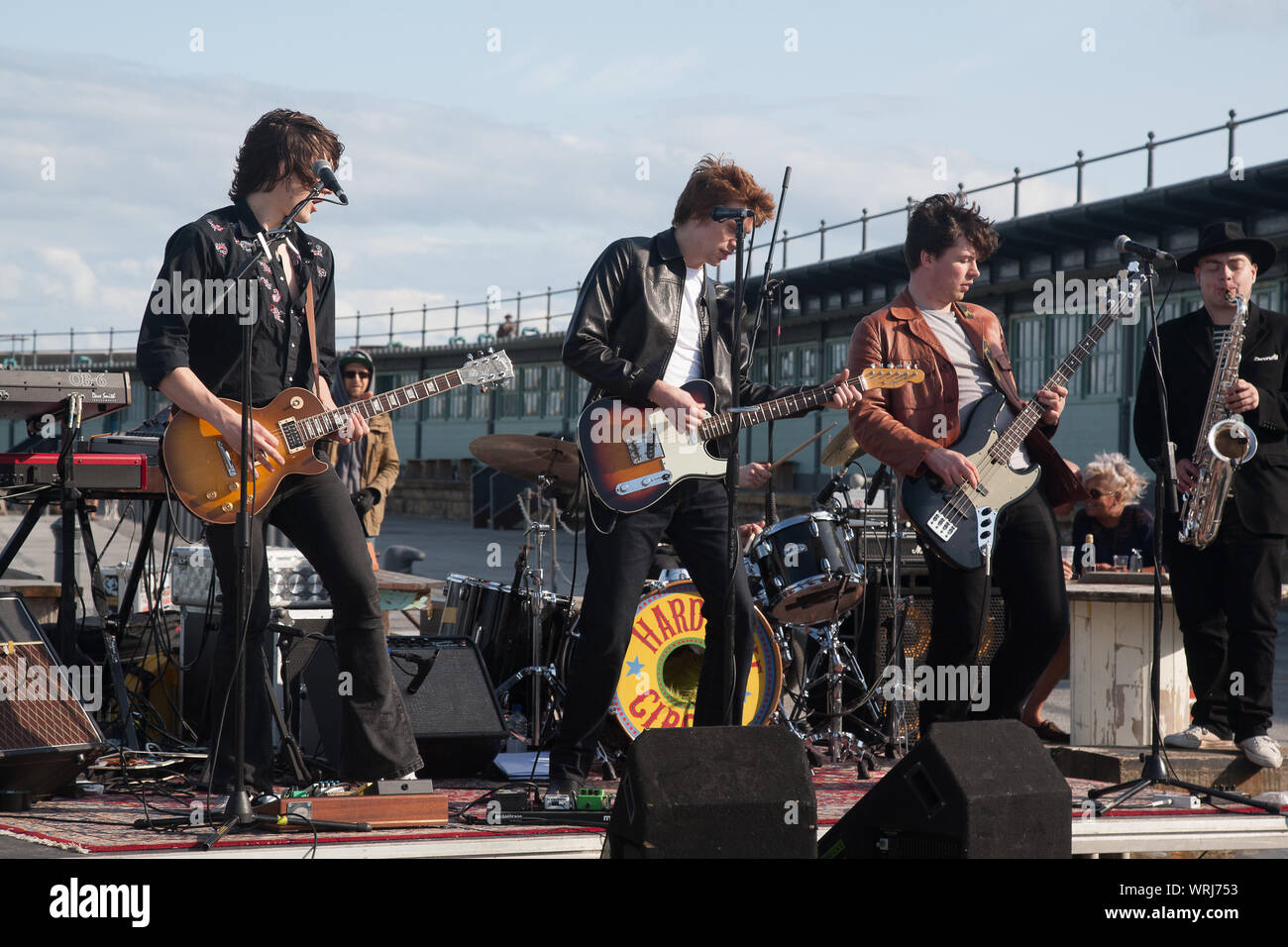 Rock band Folkestone Pier Stock Photo - Alamy