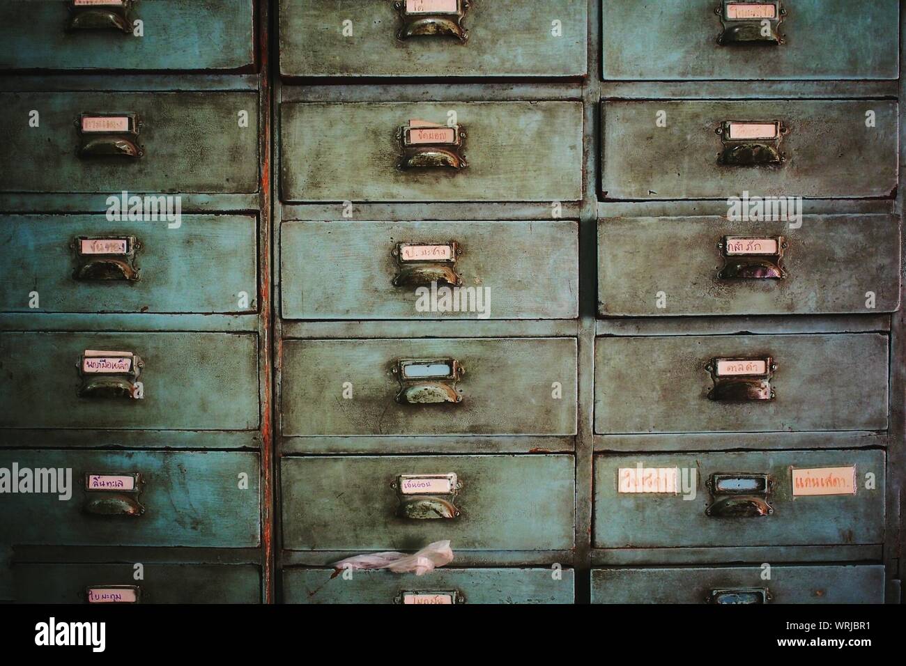 Old drawers hi-res stock photography and images - Alamy