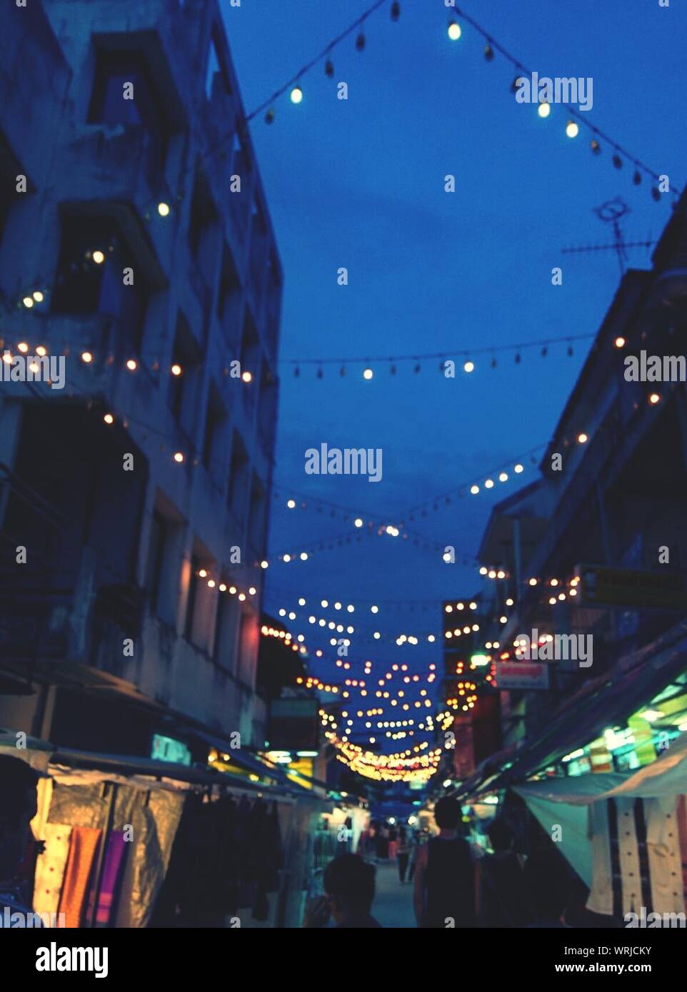 Lit alley hi-res stock photography and images - Alamy