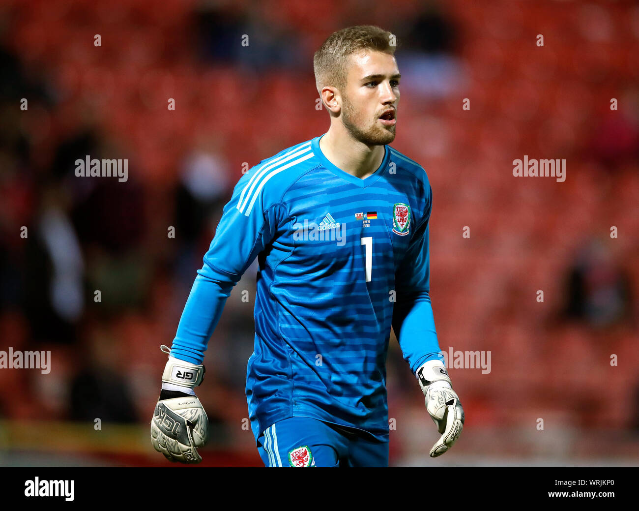 George ratcliffe hi-res stock photography and images - Alamy