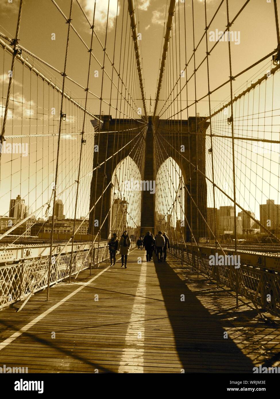 Empty suspension bridge hi-res stock photography and images - Alamy