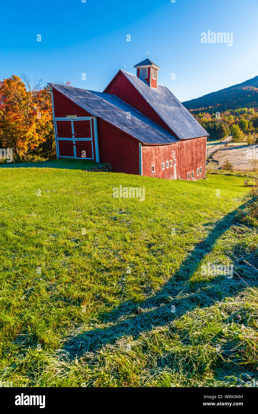 Red barn during a New England fall foliage, Stowe, Vermont, USA Stock ...
