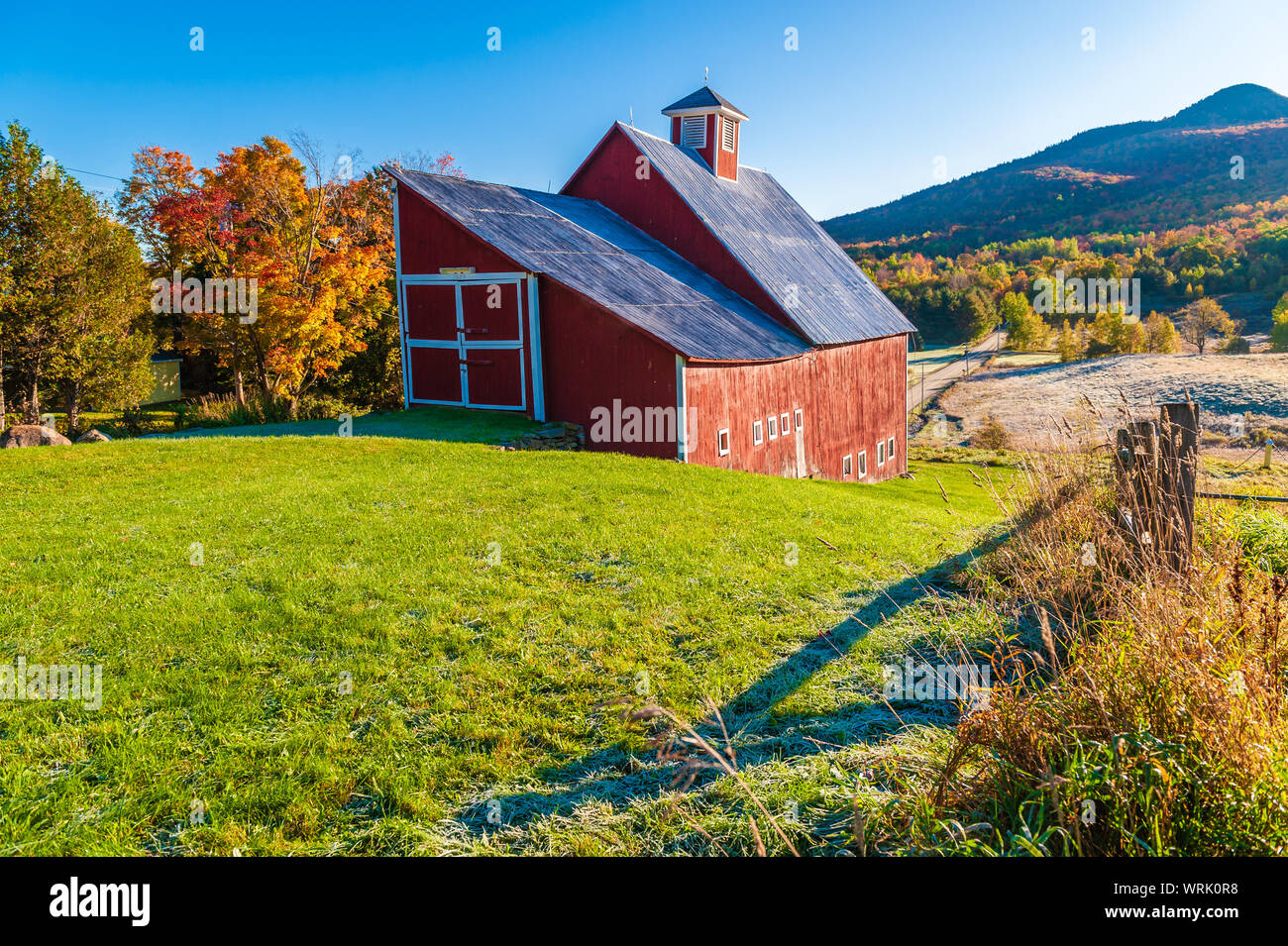 Red barn during a New England fall foliage, Stowe, Vermont, USA Stock ...