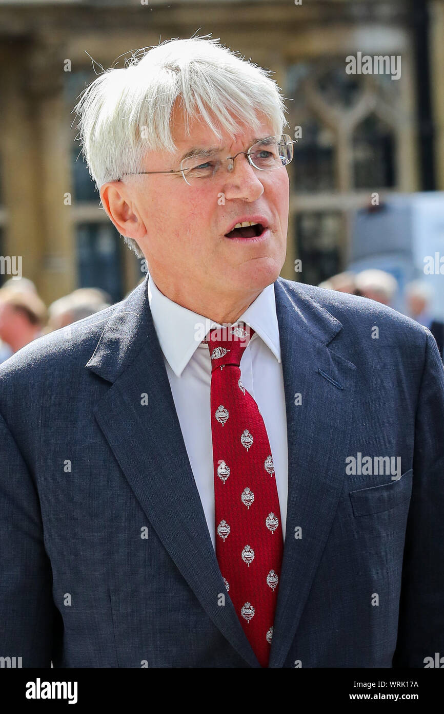 Lord ashdown hi-res stock photography and images - Alamy