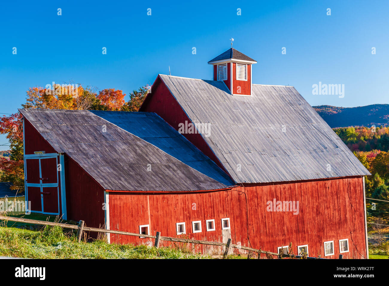 Red barn during a New England fall foliage, Stowe, Vermont, USA Stock ...
