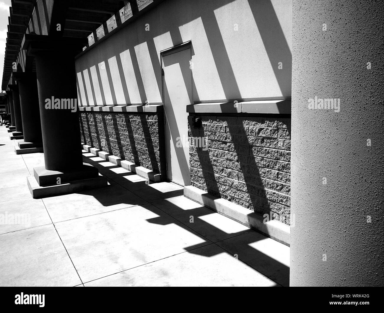 In built columns Black and White Stock Photos & Images - Alamy