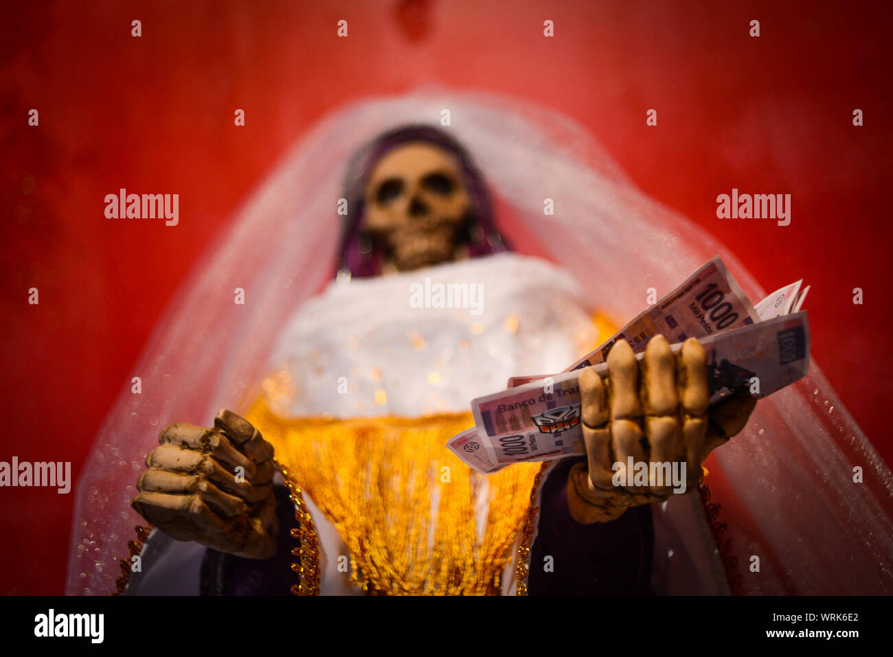Skeleton Bride High Resolution Stock Photography and Images - Alamy