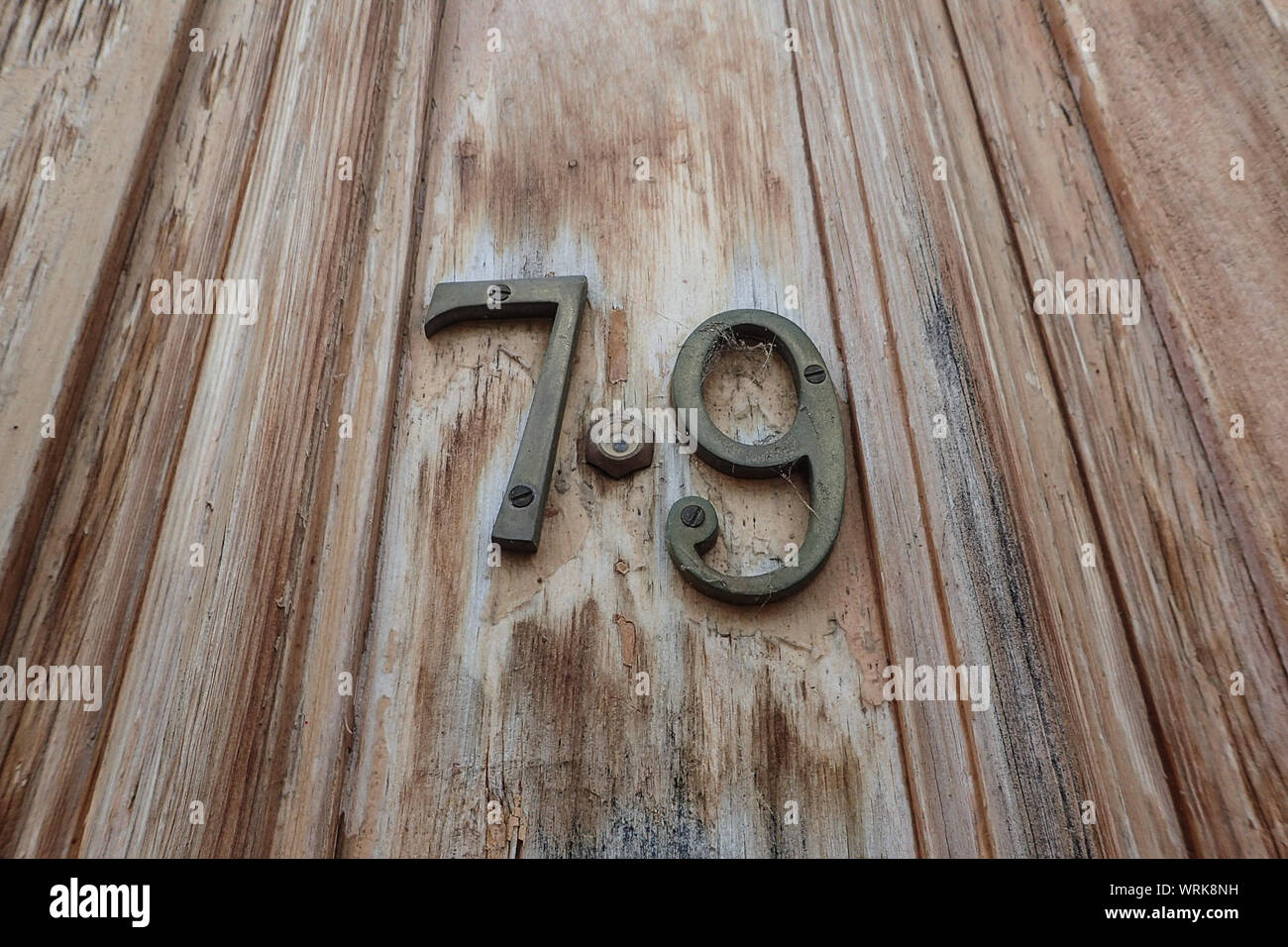Peephole door number hi-res stock photography and images - Alamy